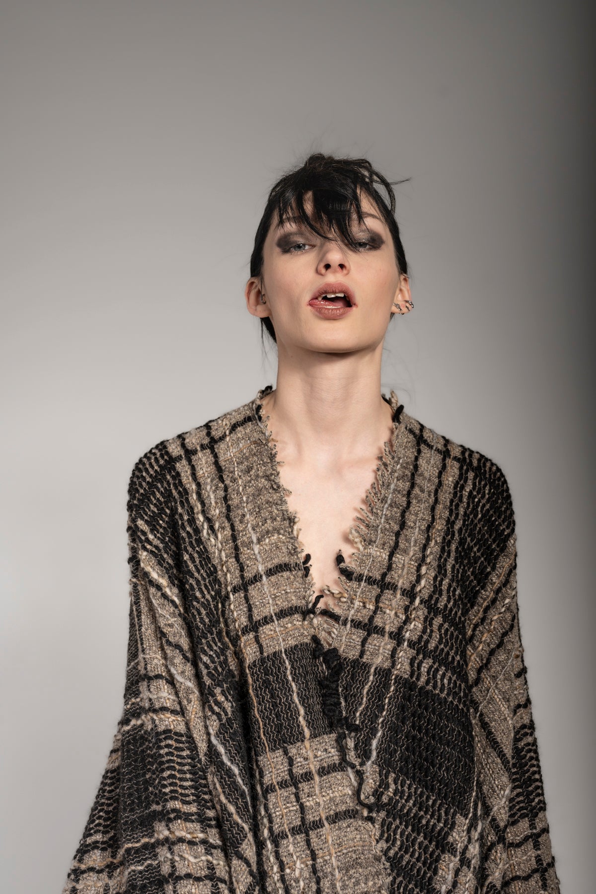 Designer Wool Cape Coat with Sleeves | eigensinnig